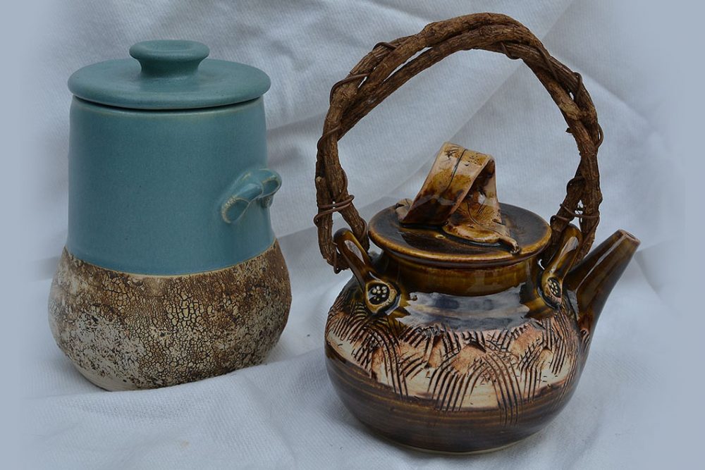 Pottery : Logan Artists Association